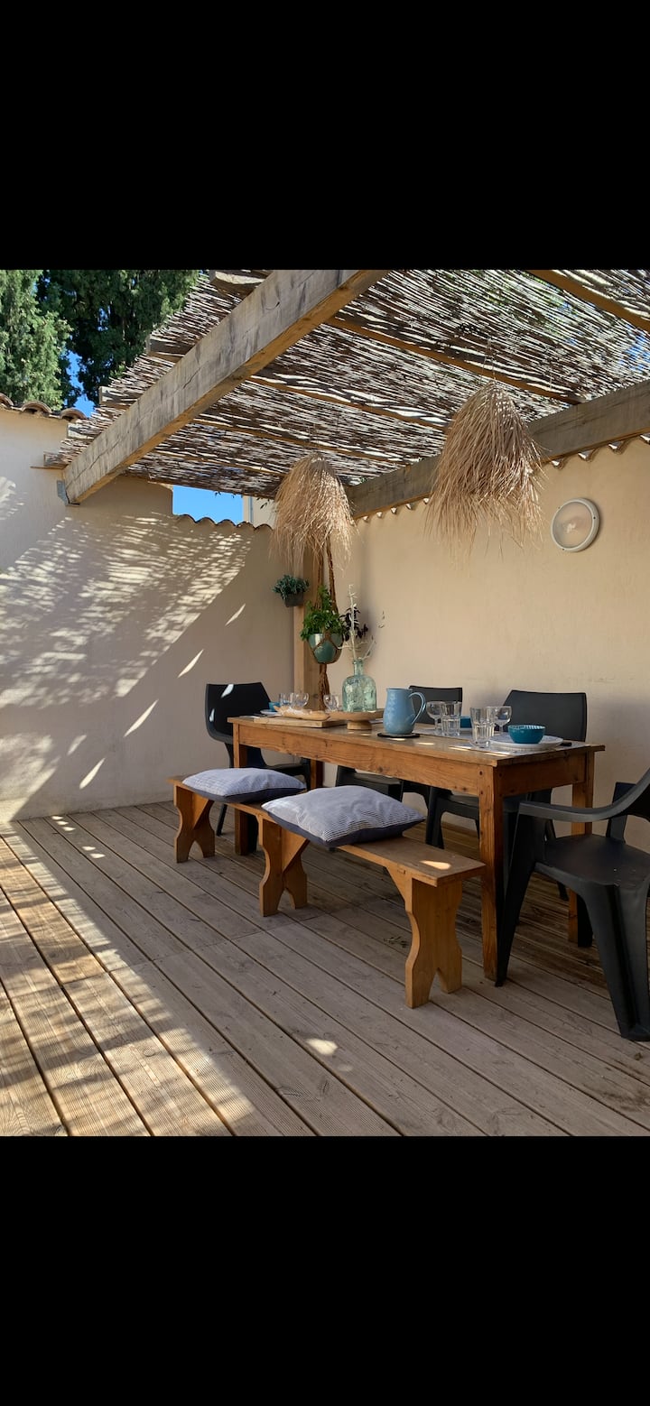 Bastidon Climatisé 35 M2   
4pers+patio+
Piscine - Les Baux-de-Provence