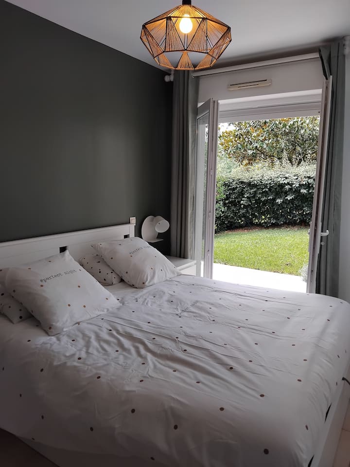 T2 Ensoleillé Dans Une Résidence Calme - Baztan