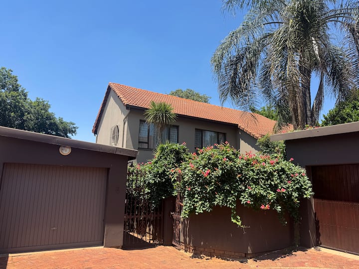 Affordable , Spacious, Town House , Villacadia - Pretoria