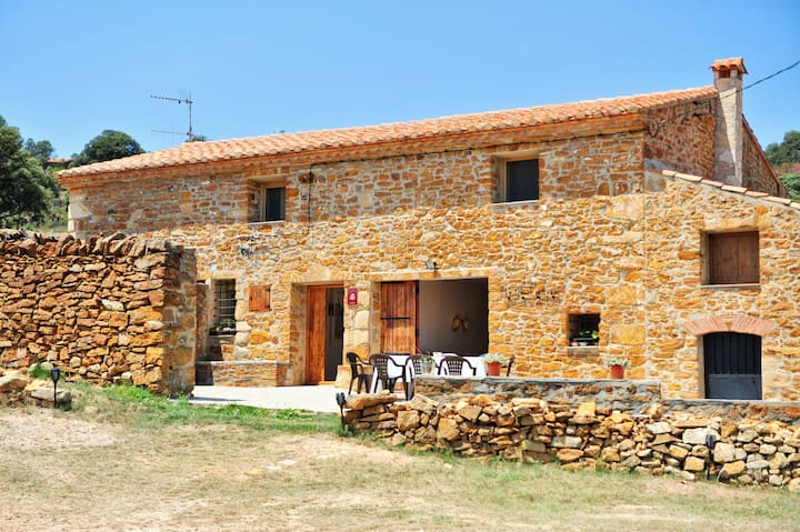 Masia Campos, Casa Rural En Culla - Culla