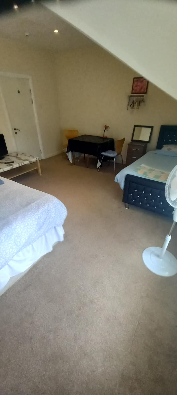 Edgbaston B16 Guest Loft Double Room*2 Beds* - Birmingham