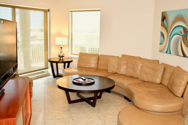 Beach Escape! 4 Apartment-style Units W/ Kitchen! - St. Pete Beach, FL