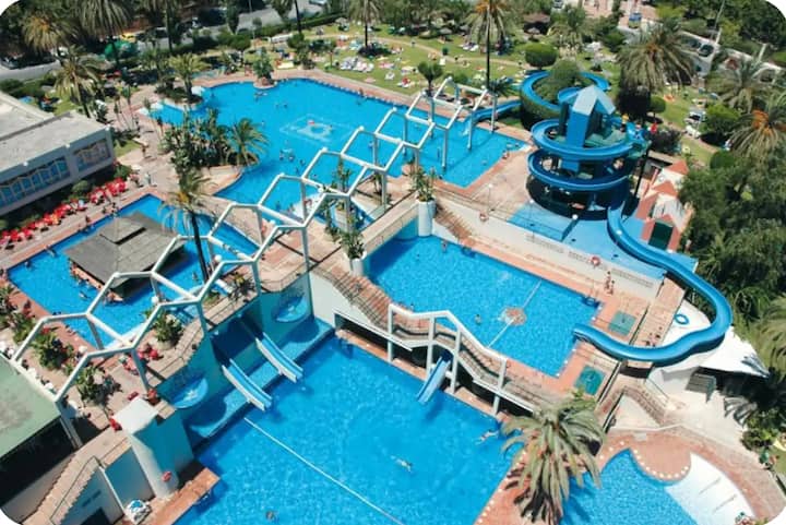 Benal Beach. Piscinas Espectaculares En La Playa - Benalmádena
