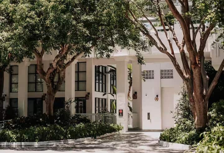 Keys Escape! Close To Beach Road, Onsite Pool! - Key Largo