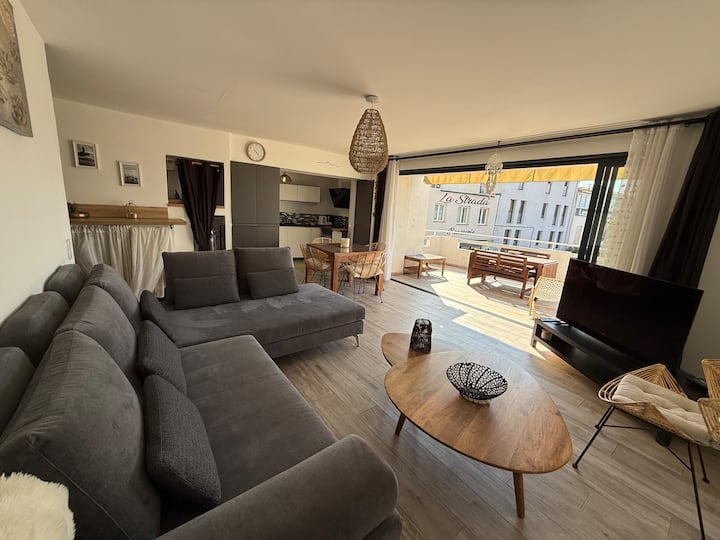 Logement Entier  Marseille Cœur De La Pointe Rouge - Calanques de Marseille