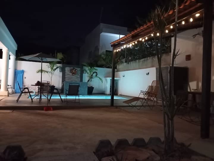 Bungalow Madre Perla - Los Ayala