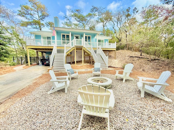 Seaglass Cottage - Beachside W/ Hot Tub/firepit - Emerald Isle, NC
