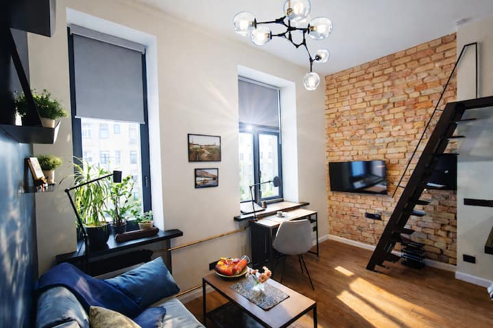 Cosy And Quiet Loft In Historic Centre - Riga