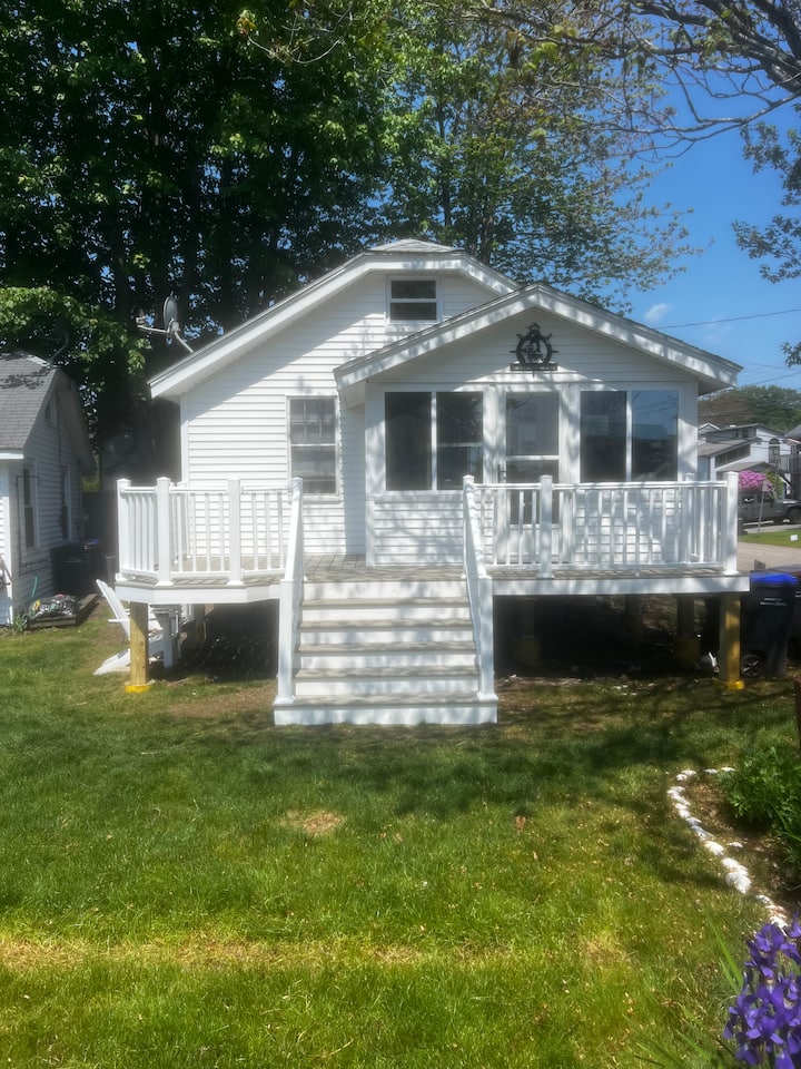 Cozy Cottage - 100 Steps To Sand! - Surfside Beach, ME