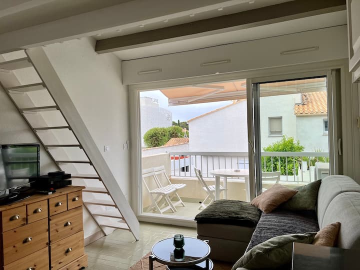 Cap D’agde / Village Naturiste - Port Soleil - Agde