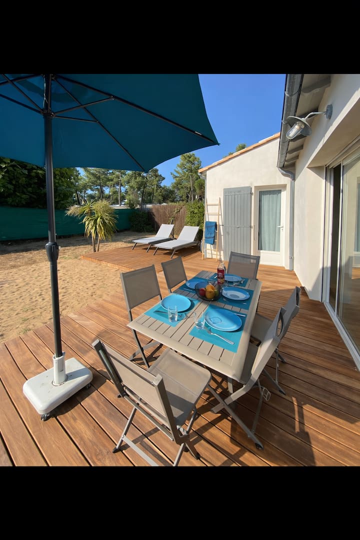 Jolie Petite Maison Entre Forêt Et Plage - France