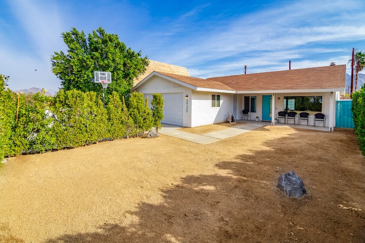 Monthly Rental• Pool+spa• Mountain View• Luxury - La Quinta, CA