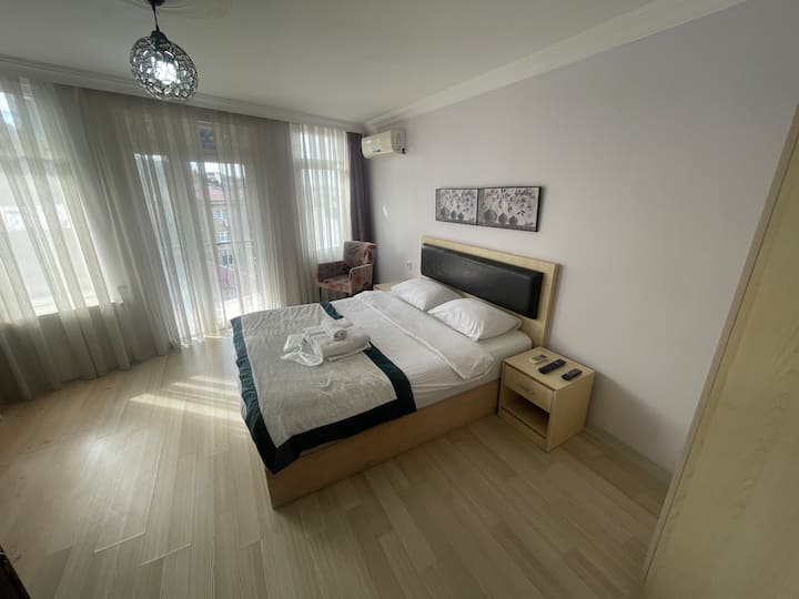 Room With Balcony - Istanbul