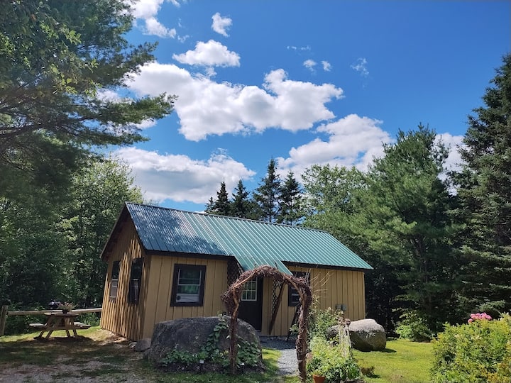 Brand New Cottage Close To Downtown Blue Hill - Maine