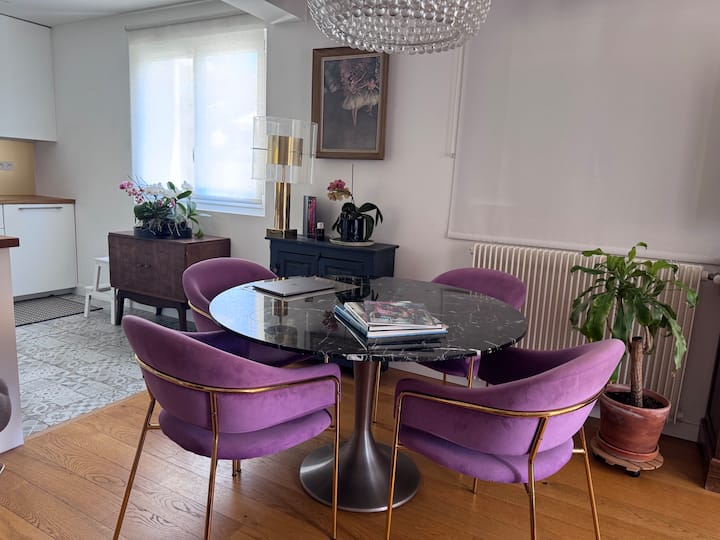 Très Bel Appartement En Plein Centre-ville. - Divonne-les-Bains