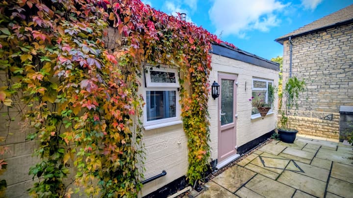 Cotswold Casita - Cirencester