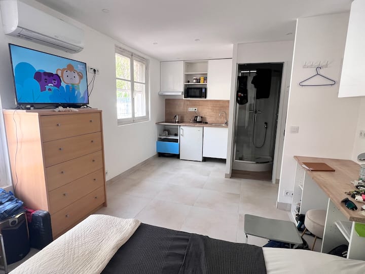 Studio Indépendant Au Calme à La Maison - Cannes