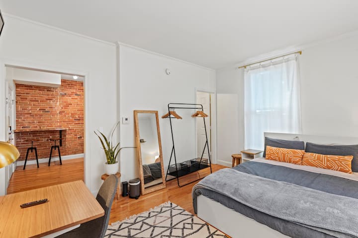 Parkside Retreat – Walk To Arts & Old Port - Portland, ME