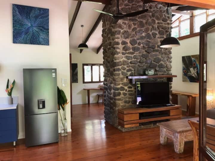 Wildwood Retreat House With Pool+ Exotic Orchard - Cape Tribulation
