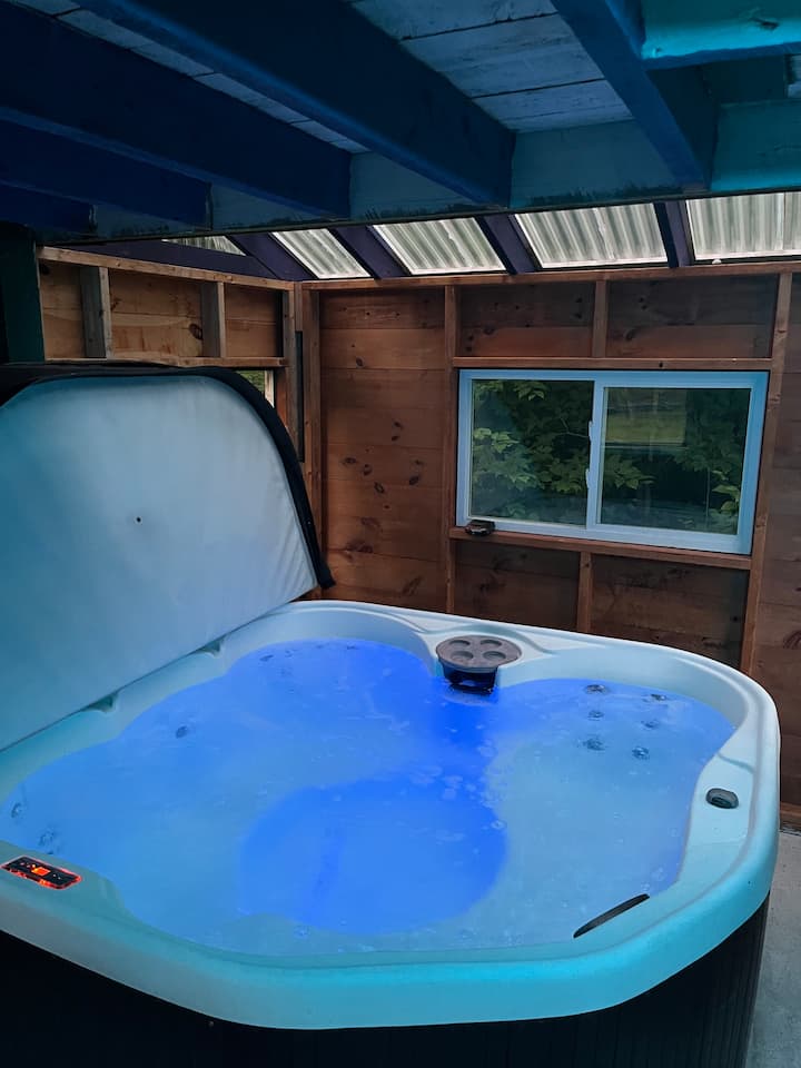 New Couples Ski Getaway Near Whiteface - Wilmington, NY