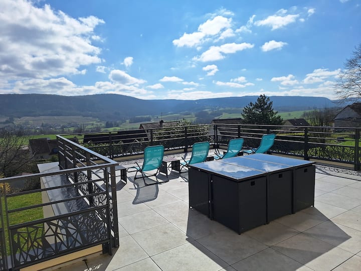 Gîte Guyot Au Coeur Du Revermont - Lons-le-Saunier