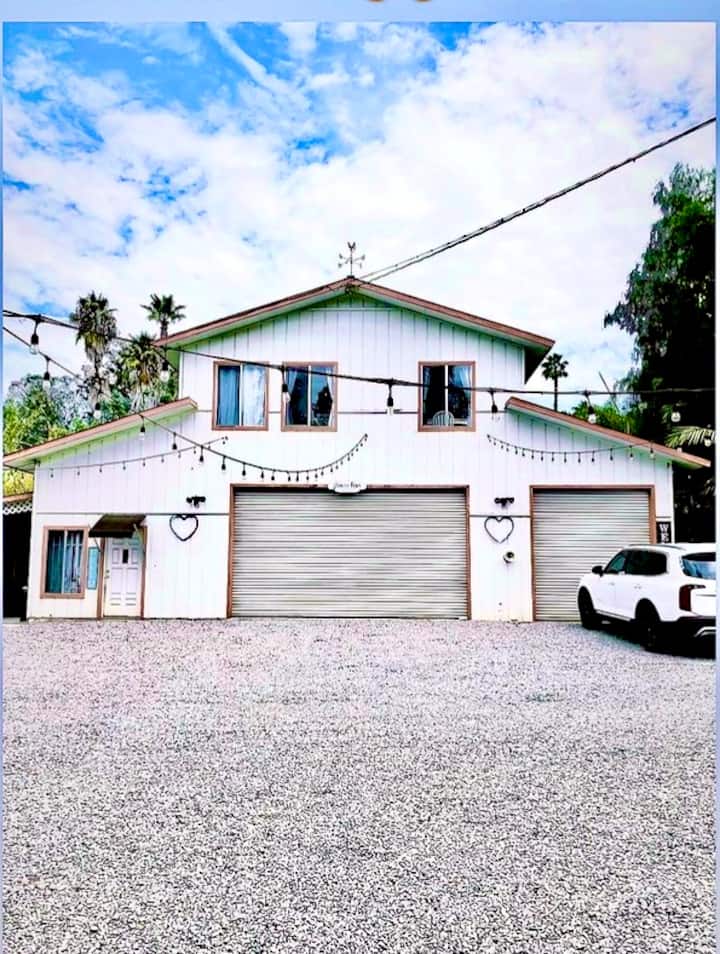 Barn Stay On A Tropical Farm-near The Beach! - Bonsall, CA