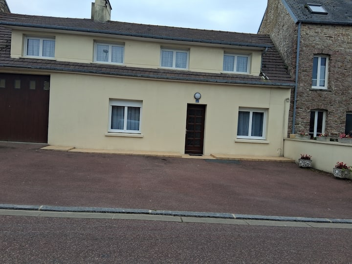 La Créancaise, Charmante Maison De Bourg - Pirou Plage