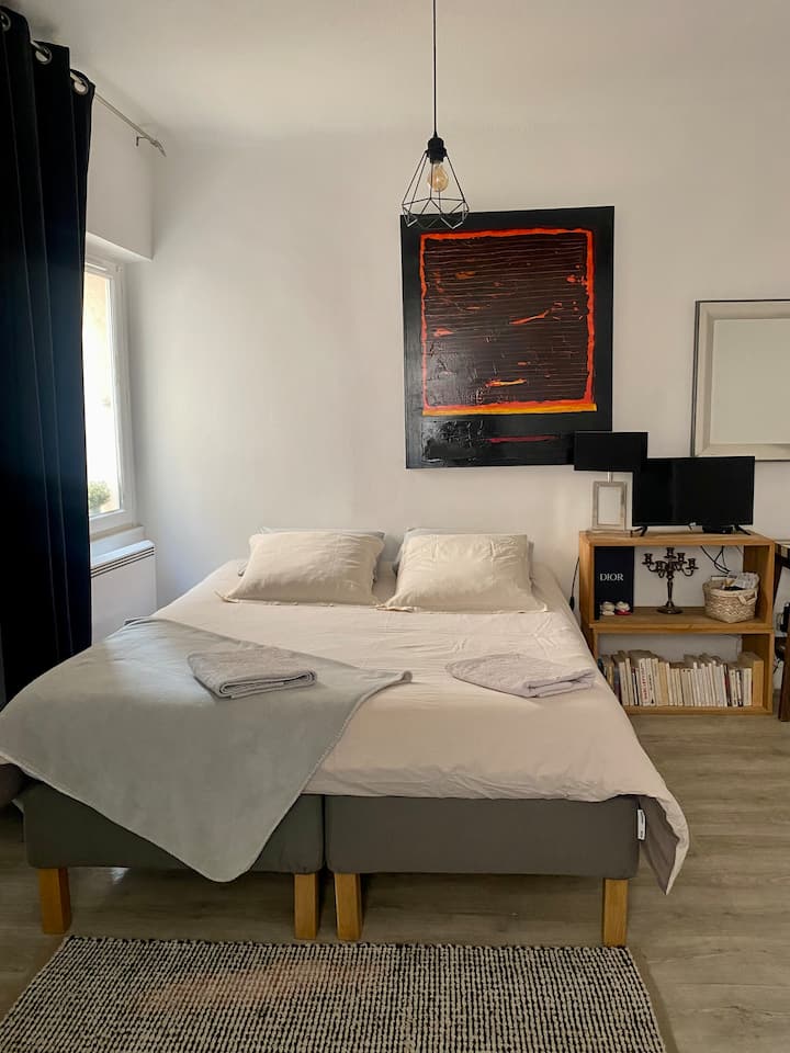 Studio Calme Et Cosy Dans Le Centre D'aix - Aix-en-Provence