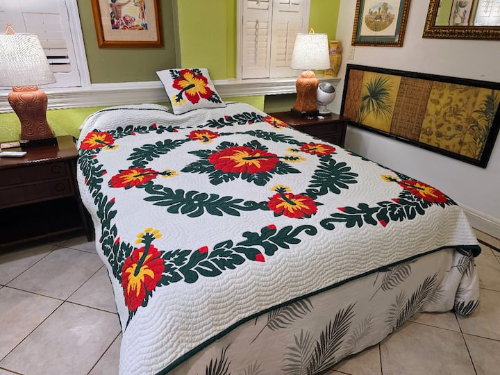 Artistic 2br 2ba 2-floor 2 Blocks To Beach + Ac. - Nukoli'i Beach Park