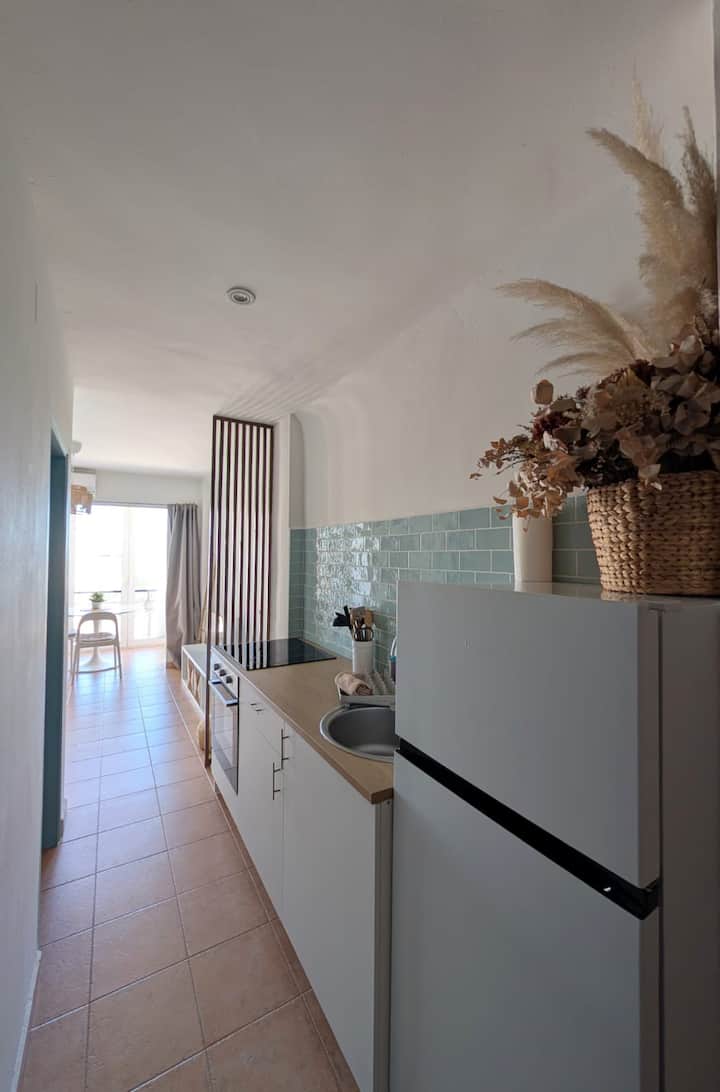 Apartamento Con Mucho Encanto En El Arenal - Jávea
