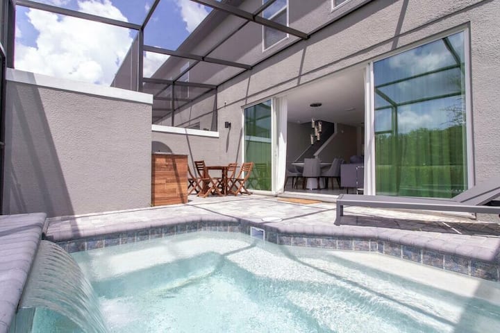4420 - 4br Townhouse Near Disney With Private Pool - Kissimmee, FL