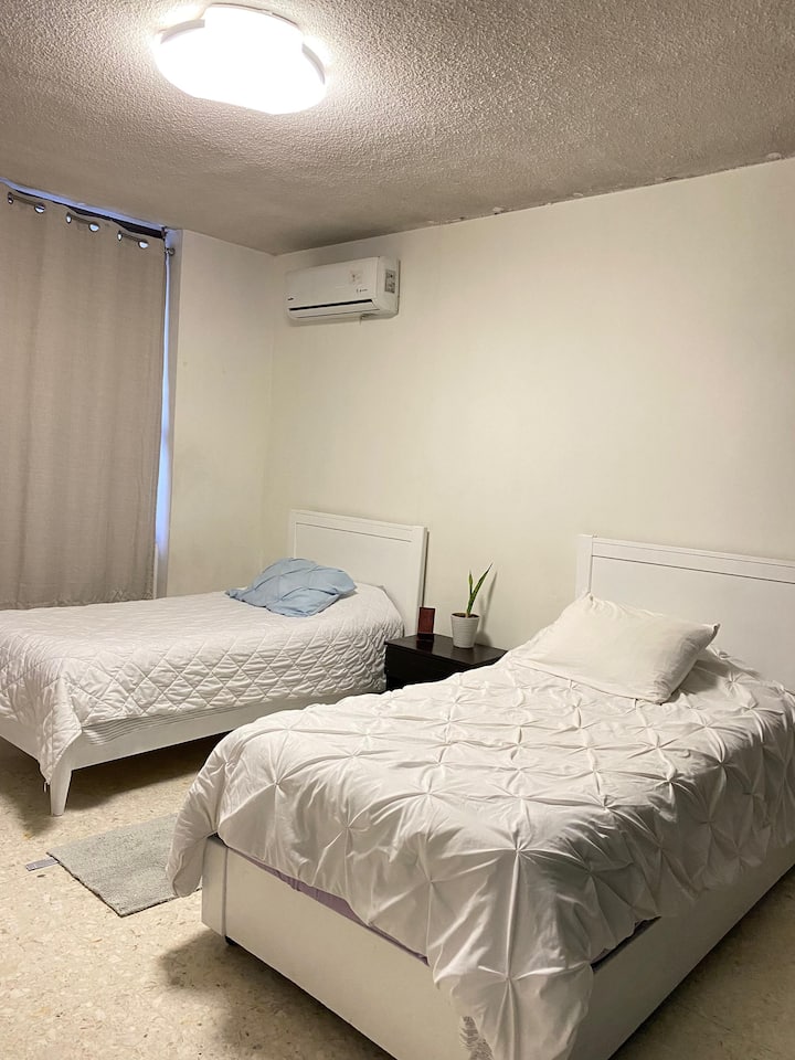 Depa En Monterrey, Zona Sur Cerca Tecnológico - 哥德普洛