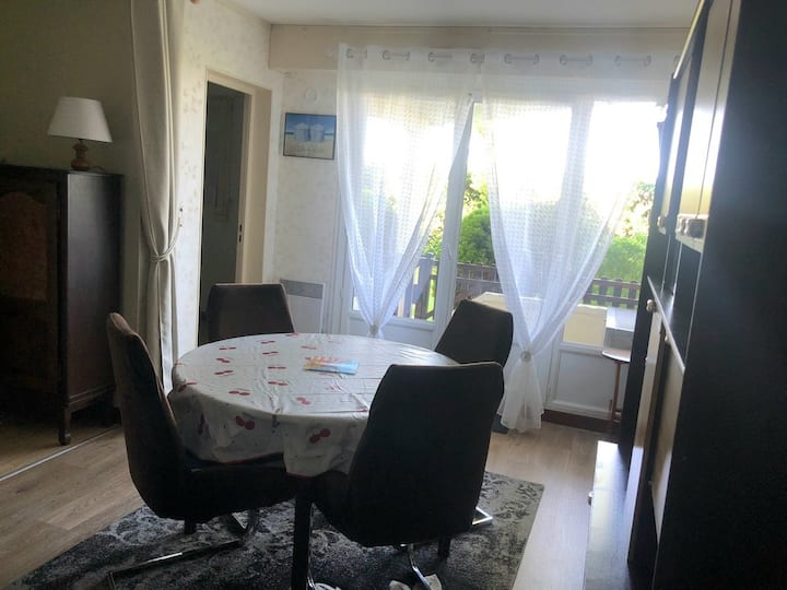 Appartement Familiale Rez De Jardin 4 Personnes - Houlgate