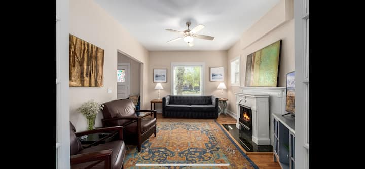 Washer Dryer In Unit And Blazing Fast Internet! - Denver