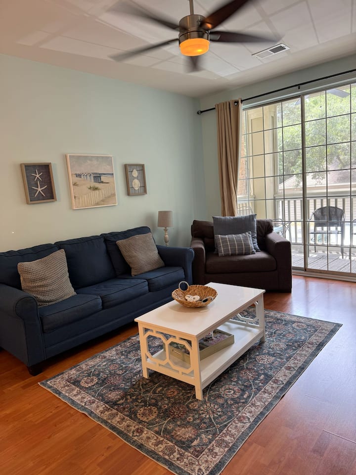 Comfortable Condo Fabulous Location In Mt Pleasant - Mount Pleasant, SC