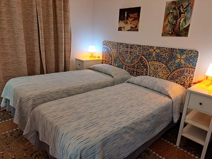 Affittacamere Houseleomar Camera Budjet Gaslini - Genoa