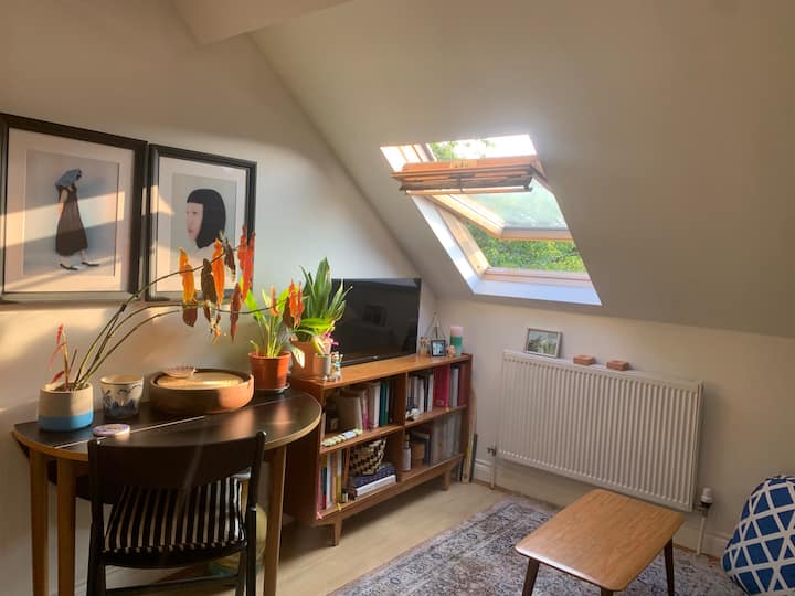 Stylish 1 Bed Flat In St George - Bristol