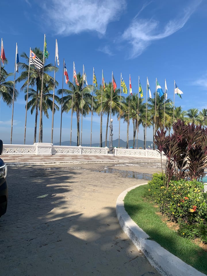 Espaço E Conforto Na Praia Do Gonzaga Em Santos - Santos, Brasil