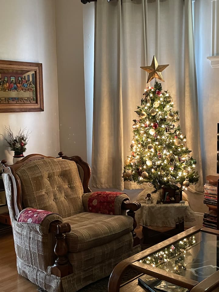 (Ot1-1) Vintage Vibe: Driveway+king Bed+deck/yard - Cincinnati, OH