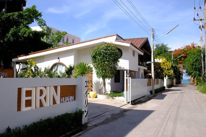 White Beach Cottage 49 Sec. To The Sea - Hua Hin