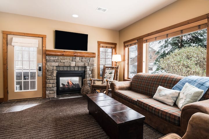 Basin Creekside Escape – Ski-in/ski-out Boyne Mt - Boyne City, MI