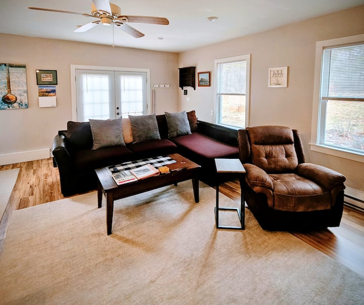 Modern Hideaway In Augusta - Augusta, ME