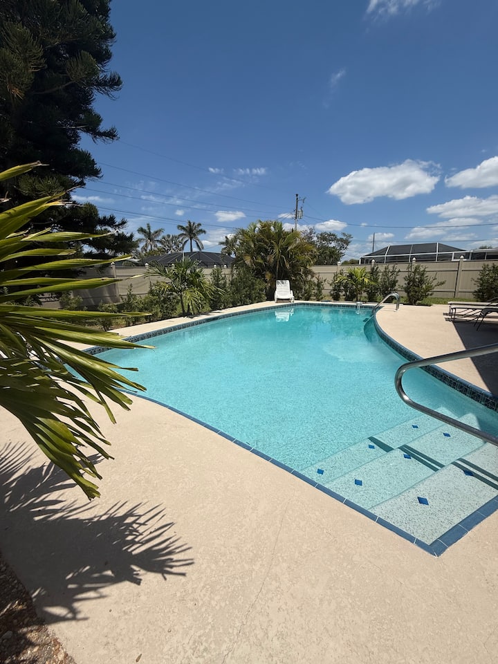 Heated Pool Home Near Downtown Cape Coral - Mohave Lake, Cape Coral
