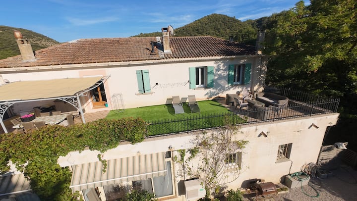 Haut De Villa Avec Terrasse Xxl, Vue Et Piscine - Valensole