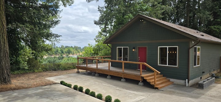 River Front Home In Wine Country - Seven Springs Vineyard, Salem