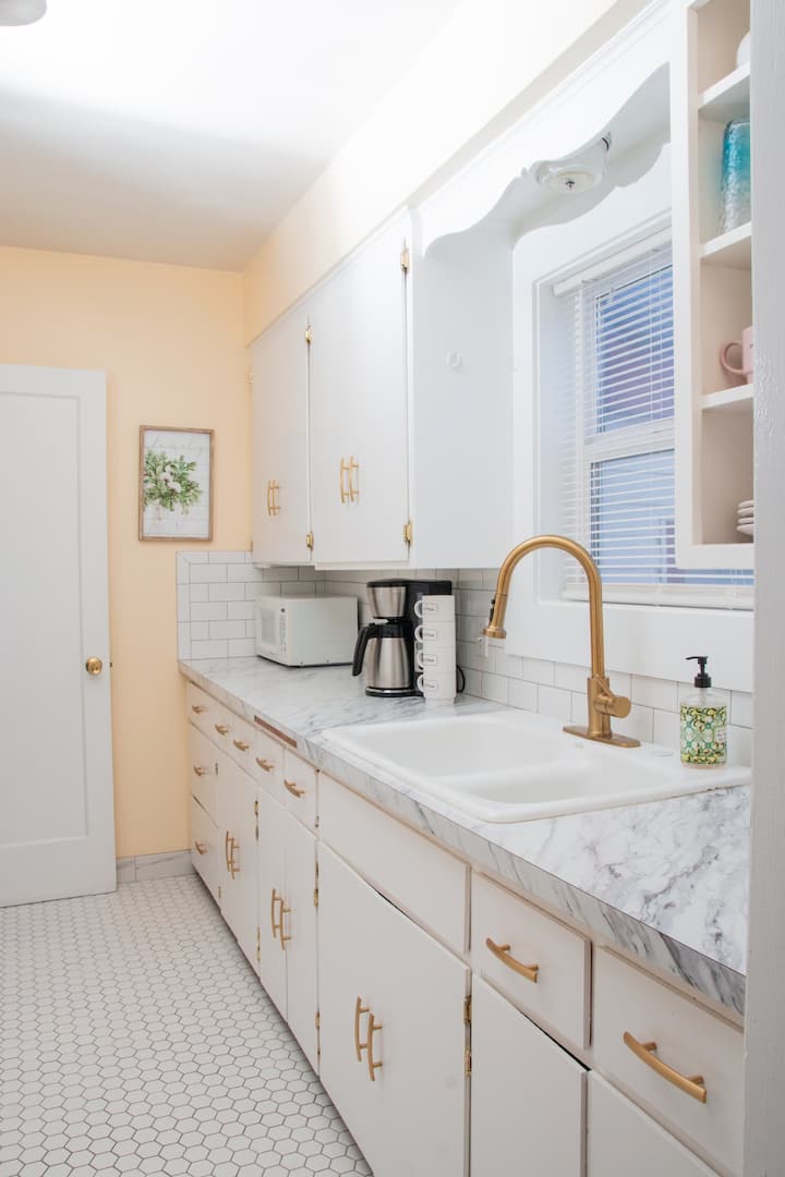 Charming Cozy Home On Historic Numbered Streets - Idaho Falls, ID