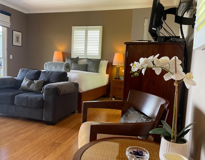 Sunrise Cottage  1 - Montville