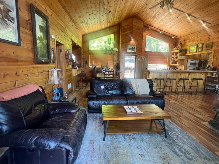 Spacious Cabin W/$1mil Views! Relax, Unwind& Enjoy - Arnold, CA