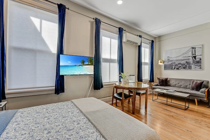 Luxe Loft 3 On Main St-steam Shower! Kitchen,w/d! - Beacon, NY