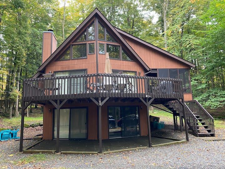 *Newly Renovated*cozy Chalet In 4 Season Community - Lake Ariel